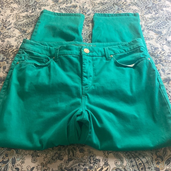 Chico's | Jeans | Chicos Gorgeous Green So Lifting Crop Jeans 5 | Poshmark